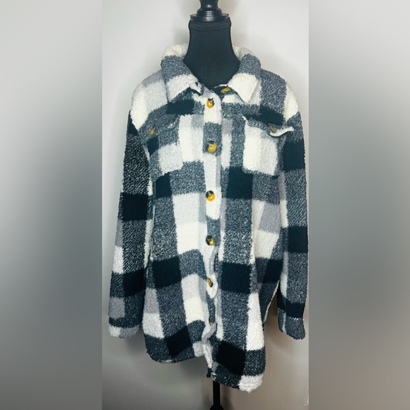 Fashion Nova | Jackets & Coats | Fluffy Shacket Jacket 2x | Poshmark